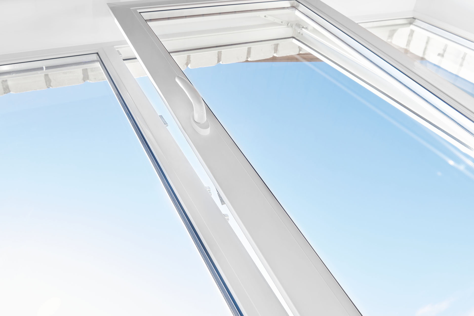 Window - Saking | Professional Airless Paint Sprayers & Grouting Machines